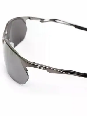 Oakley Cat-eye Tinted Sunglasses