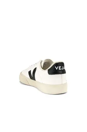 VEJA Campo Sneakers - Extra White & Black