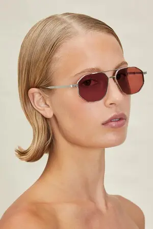 Devon Windsor Cairo Sunglasses - Red