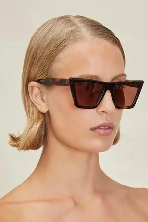 Devon Windsor Brooklyn Sunglasses