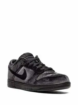 Nike X Dover Street Market Dunk Low Triple Velvet Sneakers - Black