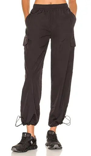 Onzie Parachute Cargo Pant