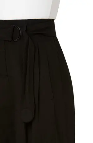 Akris High Waist Belted Pleated Shorts