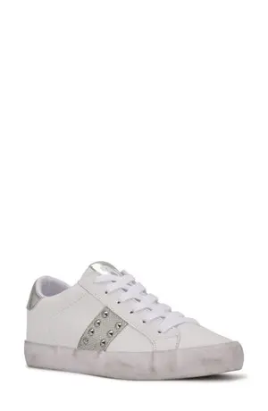 Nine West Sneaks Studded Sneakers White/ Silver Glitter