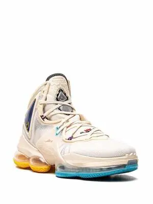 Nike Lebron 19 Lakers Sneakers