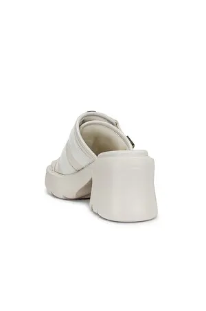 Bottega Veneta Flash Buckle Mule Sandals - String