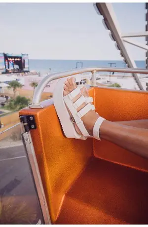 Teva Mevia Flatform Sandal
