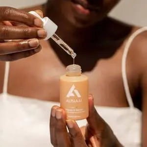 ALPHA-H Vitamin C Serum With 10% Ethyl Ascorbic Acid 25ml - One-color