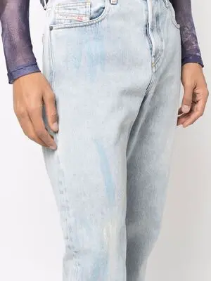 DIESEL® D-viker Straight-leg Jeans