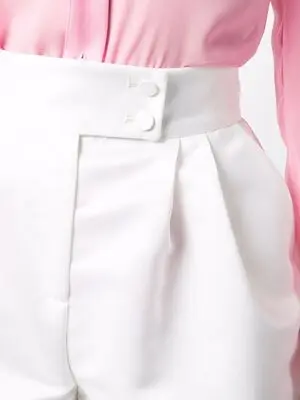 STYLAND Pleated Tailored Shorts - White