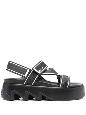 LE SILLA Cross-strap Platform Sandals - Black
