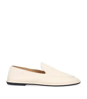 THE ROW Canal Leather Loafers - Beige