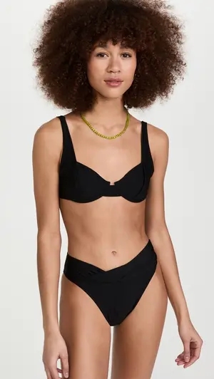 SOLIDO Underwire Bikini Top