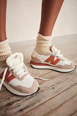 NEW BALANCE 237 Lace-Up Sneakers Mindful Grey / Calm Taupe