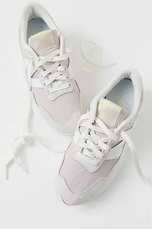 NEW BALANCE 237 Lace-Up Sneakers Sea Salt / Stone Pink