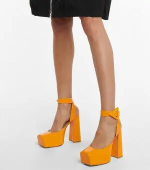 Bottega Veneta Tower Leather Platform Pumps
