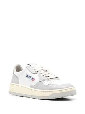 AUTRY Low-top Lace-up Sneakers - White