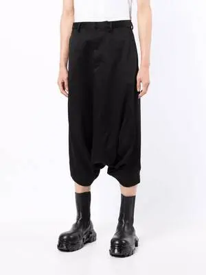 JULIUS Drop-crotch Shorts