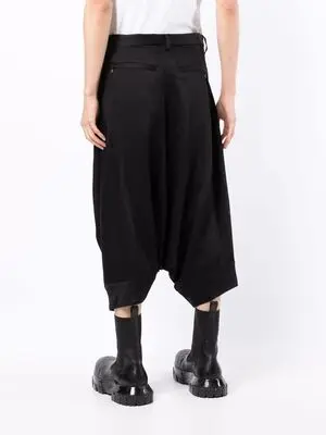 JULIUS Drop-crotch Shorts