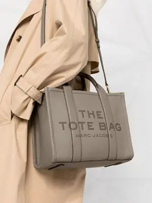 Marc Jacobs Medium Grained Leather Tote Bag - Brown
