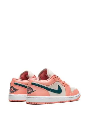 JORDAN Air 1 Low Sneakers - Pink