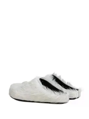 Marni Fussbett Mules - White