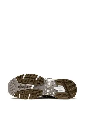 NEW BALANCE 827 Thisisneverthat Sneakers - Brown