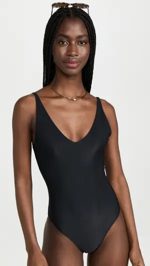 Beach Riot Reese Piece One Piece - Black