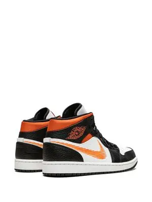 JORDAN 1 Mid Sneakers - Black