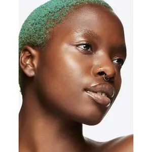 MAC COSMETICS Studio Radiance Illuminating Primer