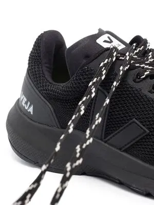 VEJA Marlin Bastille Low-top Sneakers