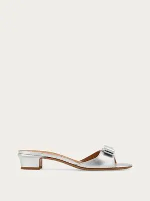 FERRAGAMO Vara Bow Slide - Silver