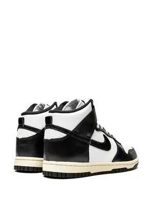 Nike Dunk High Vintage Sneakers - White