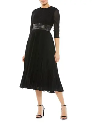 Mac Duggal Pleated Belted Cocktail Dress - Black