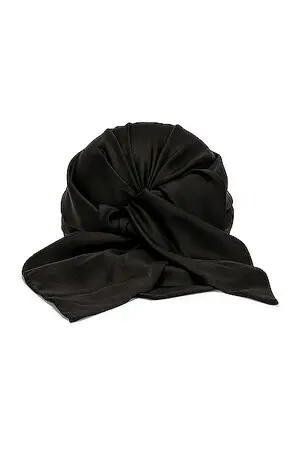 THE ROW Shanz Scarf Cap