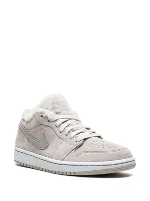 JORDAN Air 1 Low Se Sherpa Fleece Sneakers