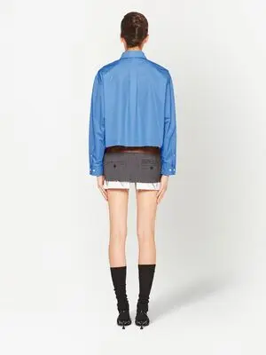 Miu Miu Cropped Cotton Shirt With Embroidered Logo - Blue