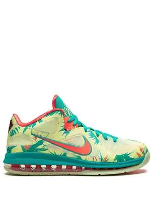Nike Lebron Low Lebronald Palmer Sneakers