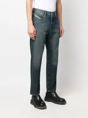 DIESEL® 2020 D-viker Straight-leg Jeans