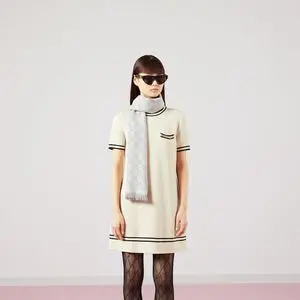 Gucci Gg Wool Scarf - Grey