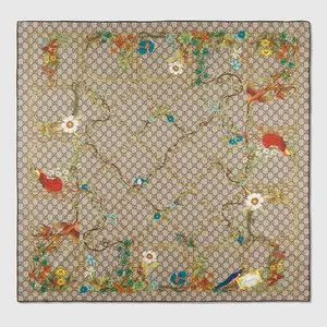 Gucci Printed Silk Twill Carr - Beige