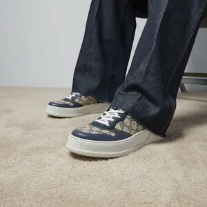 Gucci Gg Supreme Chunky Sneakers - Blue
