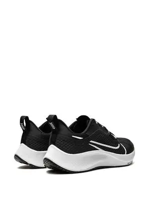 Nike Air Zoom Pegasus 37 Shield Sneakers