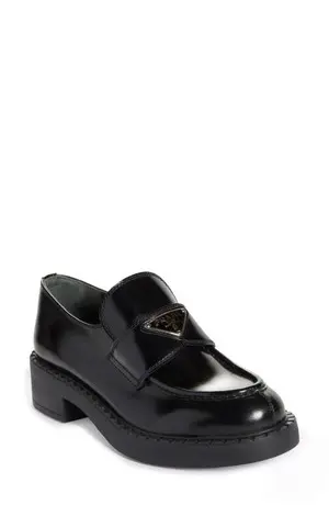 Prada Triangle Logo Patent Leather Loafer - Nero