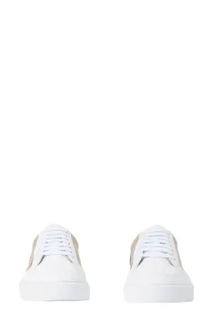 Burberry Salmond Check Low-top Sneakers