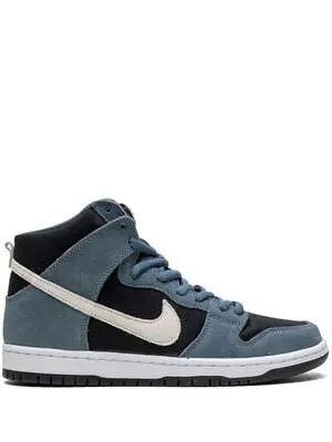 Nike Dunk High Sneakers