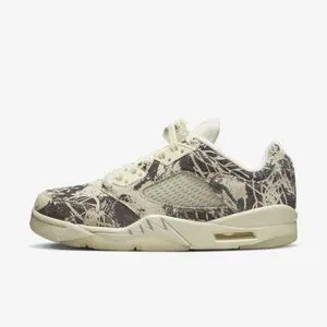 JORDAN Air  5 Retro Low Shoes Coconut Milk,white,black