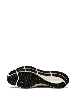 Nike Air Zoom Pegasus 37 Premium Sneakers