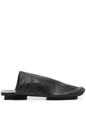 UMA WANG Square-toe Flat Mules