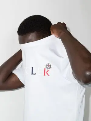 Moncler Logo-print Short-sleeve T-shirt